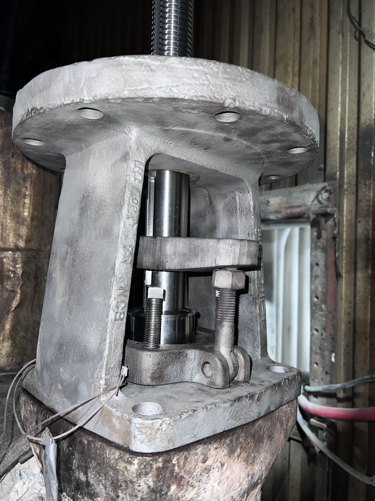 Emergency Repair Service: Non-Return Valve - Millennium Power Services
